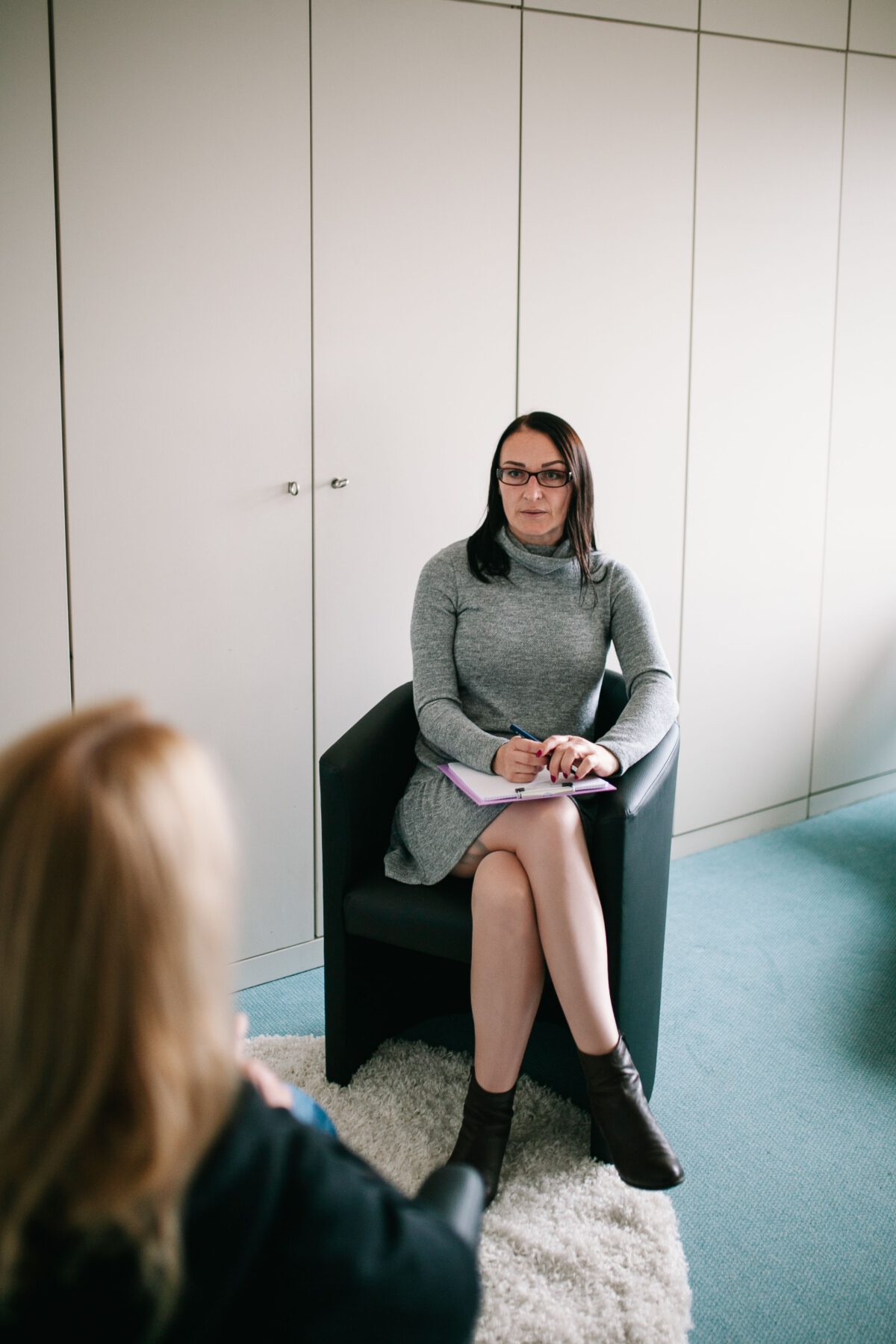 Über mich - Praxis Nelly Born